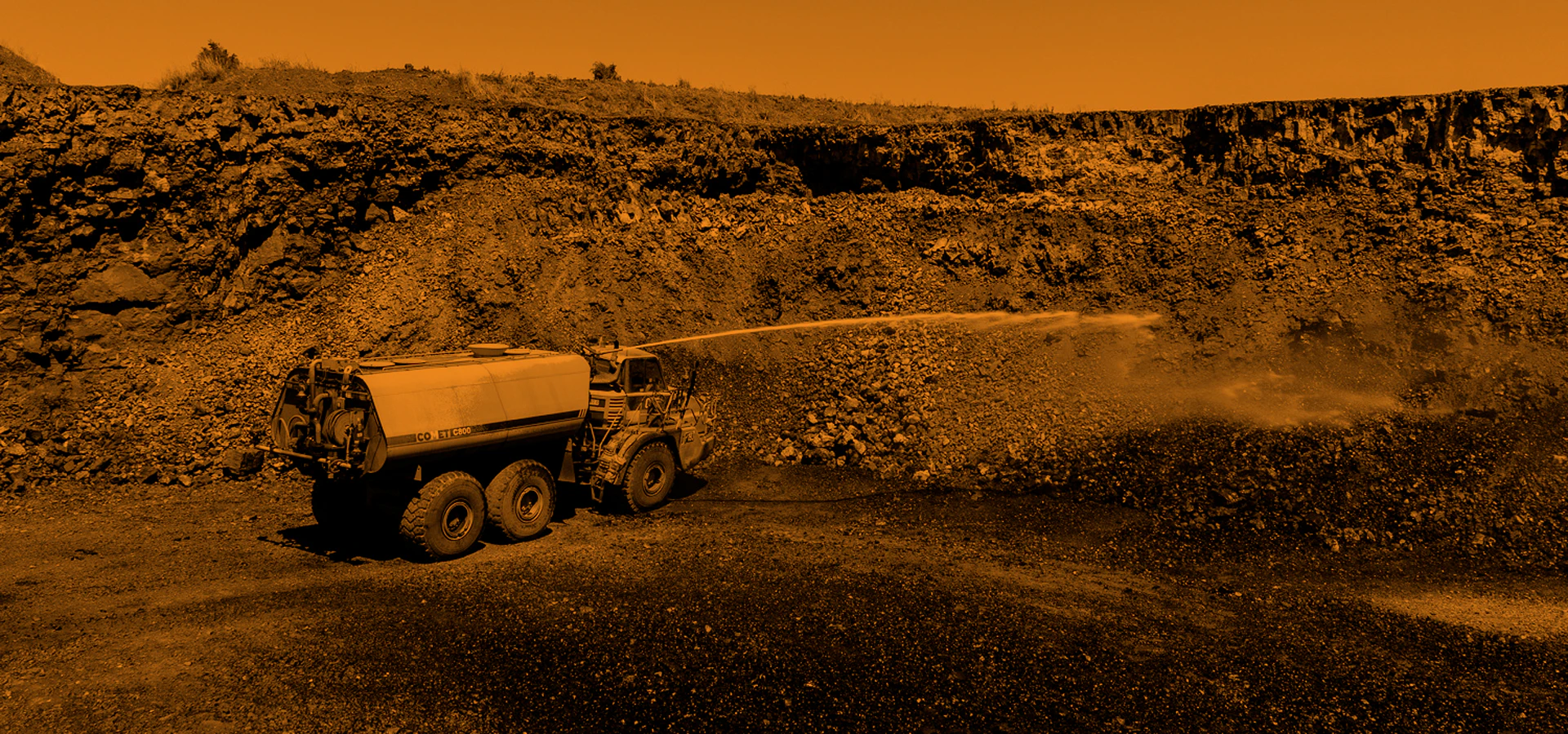 Stackers in Australia, UK, US | Mining Stacker & More | Comet Equipment